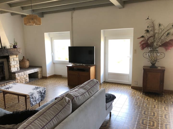 Maison De Campagne, Calme, Piscine Hors Sol - Aubeterre-sur-Dronne