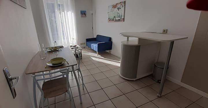 Appartement Avec Cour Intérieur. - Aurillac
