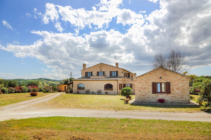 Agriturismo Le Castella - Suite Pimpinella - Porto Recanati