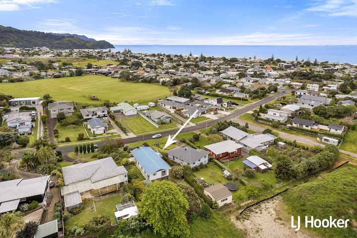 Holiday At Home-you Have It All - Waihi