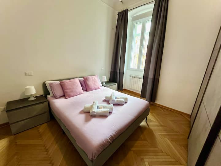 Appartamento Vacanza [Piazza Goldoni] - Trieste