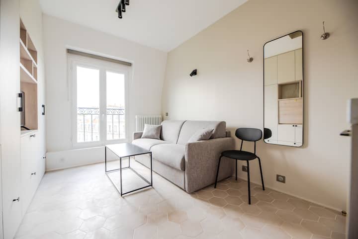 Amazing Paris View From A Cosy Studio - St Germain - París