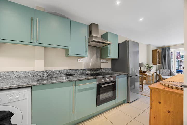 Charming 2 Bed Cottage With Courtyard Garden - Oxford