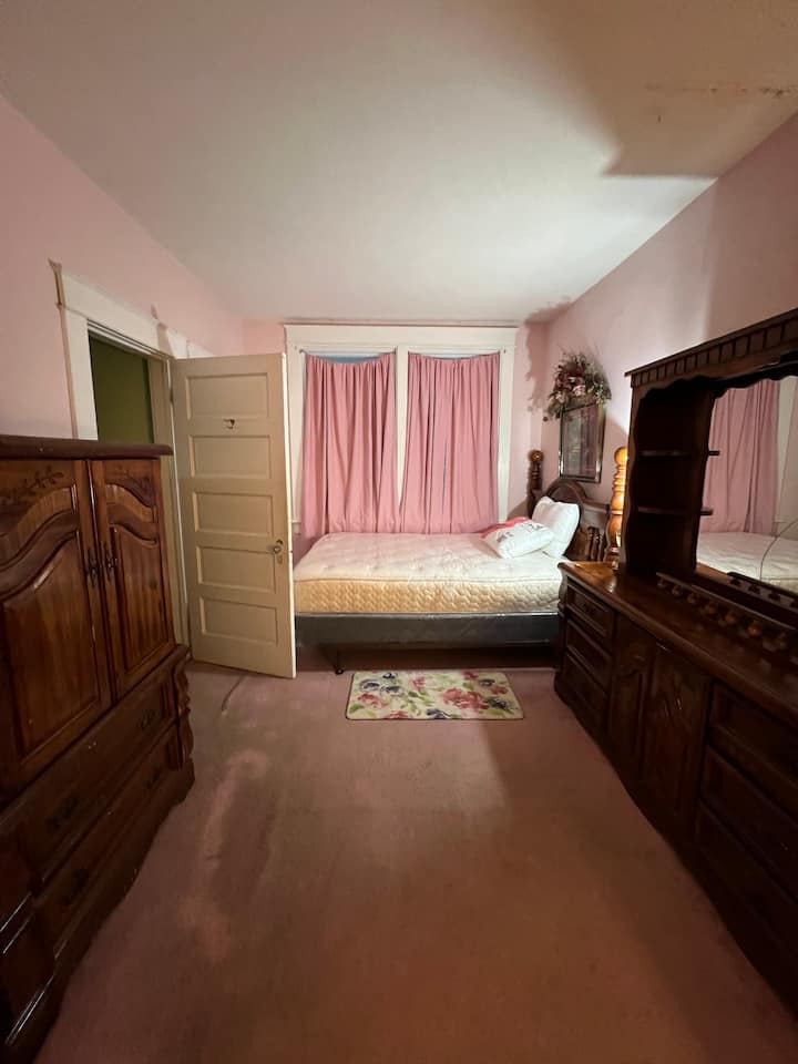 Pretty Pink Getaway… Rest/recharge/refresh! - Norfolk, VA