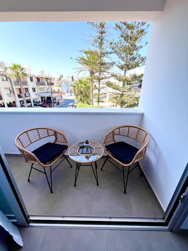 Living Boutique Apartments. Adults Only (Deluxe) - Ayia Napa
