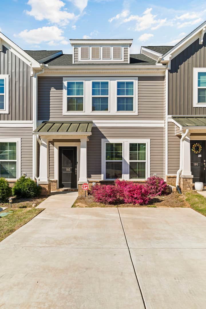 Charming Carolina Townhouse - 컬럼비아