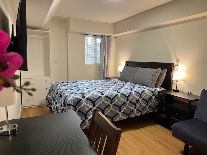 Comfy Ensuite Room 3 Blocks From Golden Gate Park - San Francisco, CA