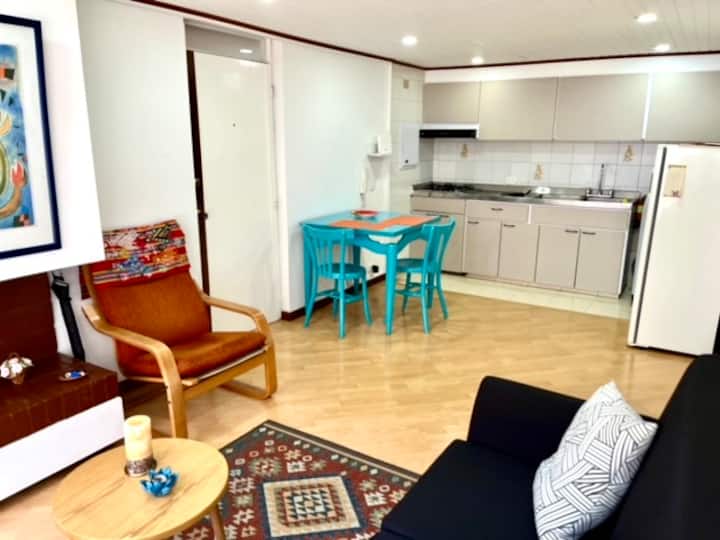 Acogedor. En Sitio Estratégico. - Bogota