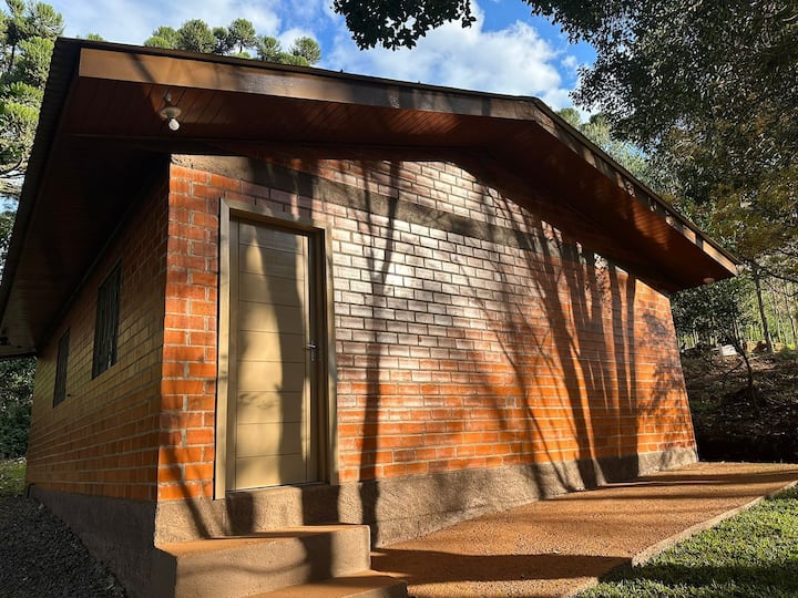 Casa Giardino No Vale Dos Vinhedos - Garibaldi