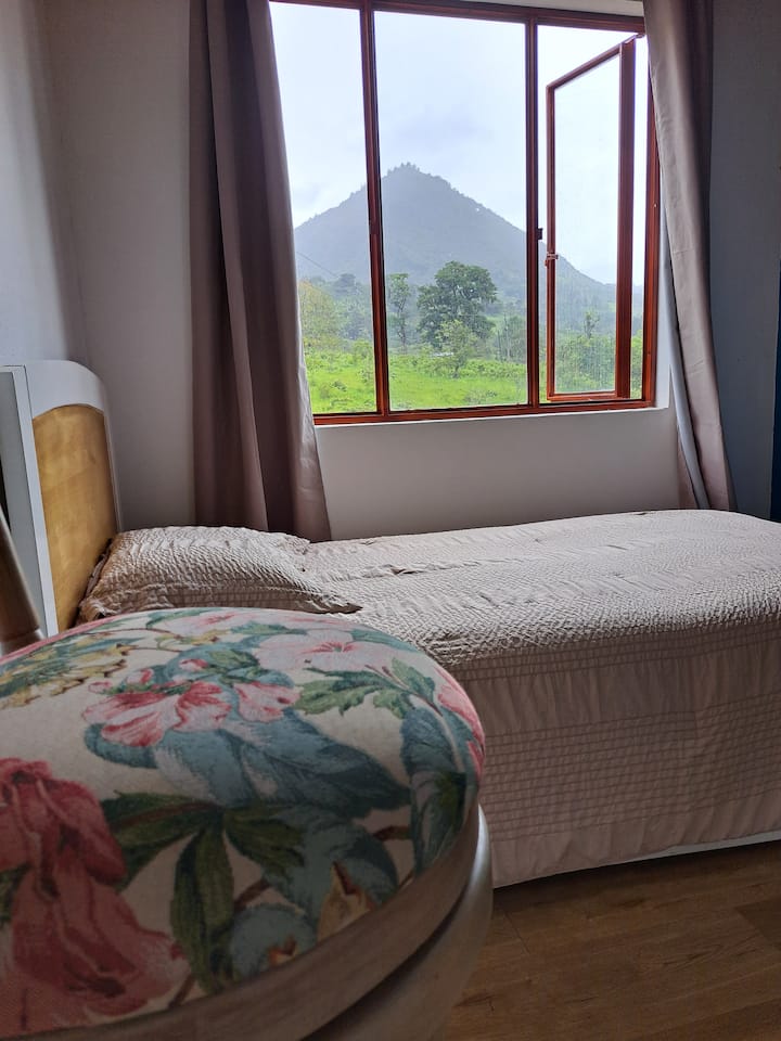 Mirador De Las Pirámides - Miraflores