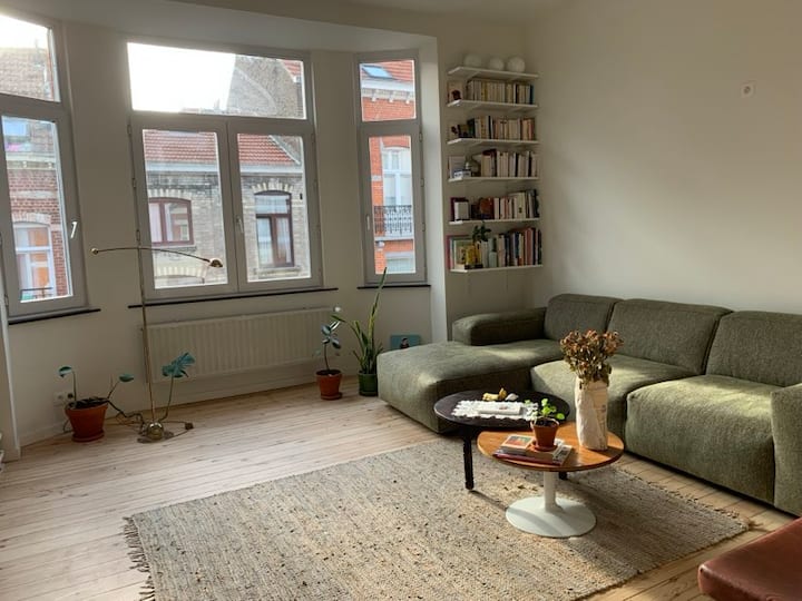 Beautiful Duplex In St Gilles - Forest