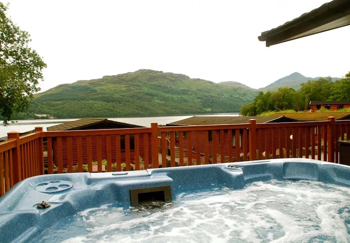 Hot Tub Lodge 4 Bedroom Loch Lomond Holiday Park - Loch Lomond