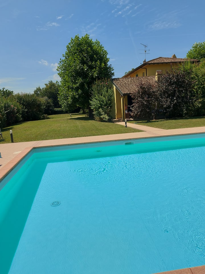Bilocale Con Giardino E Piscina. - Moniga del Garda