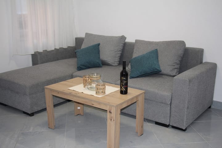 Apartman M&a&m Karlobag 2 Minute Away From Beach - Karlobag