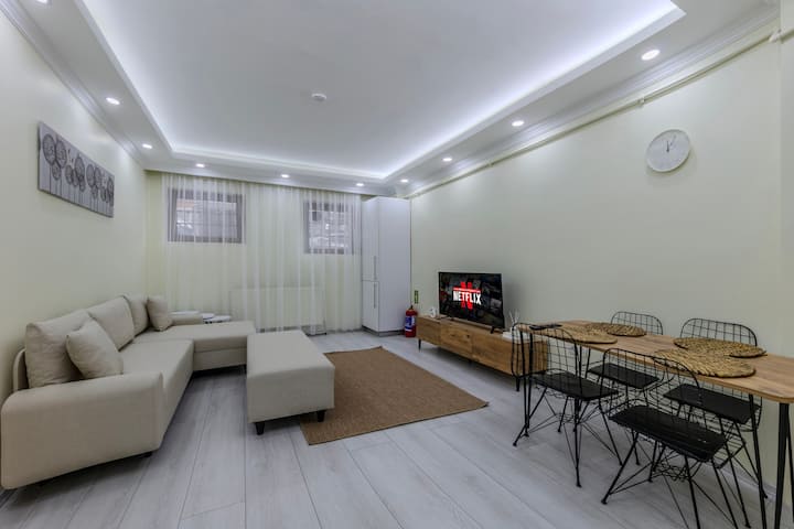 Fatih'te Yeni 2+1 Daire-no:1 - Balat