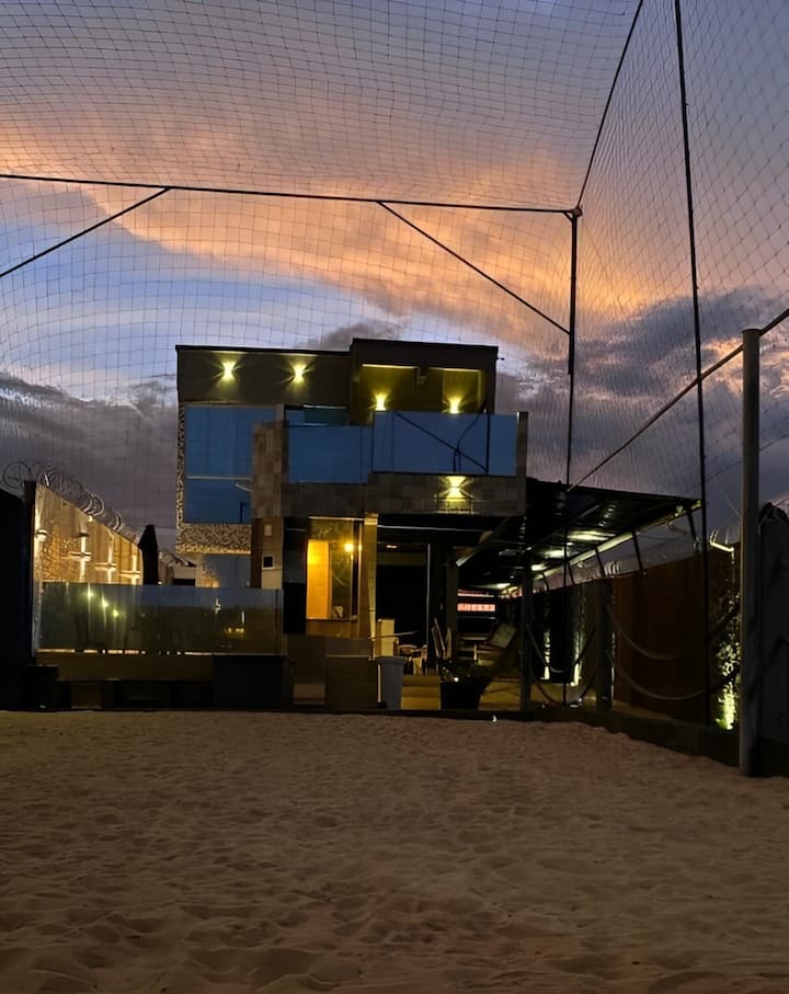Casa Com áRea De Churrasco, Piscina, Sala De Jogos - Goiânia