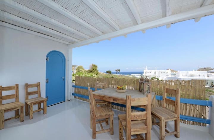 Luxury White Maisonette - Mikonos