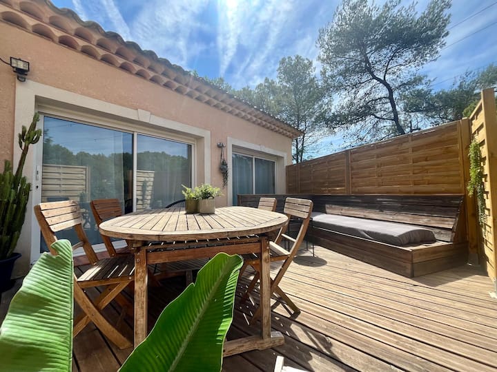 Charmante Dépendance De Villa - Rousset