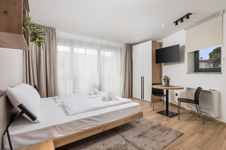 Studio Apartment With Balcony - Belinda #14 - Opatija