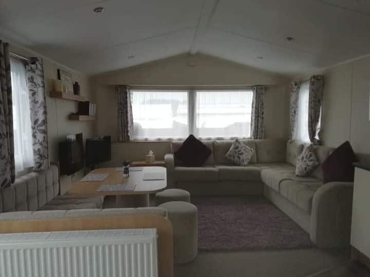 Caravan To Rent Kiln Park Tenby - Tenby
