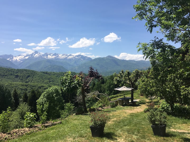 Chambre D'hôte Mauve : Chambre Avec Petit Déjeuner - Ariège