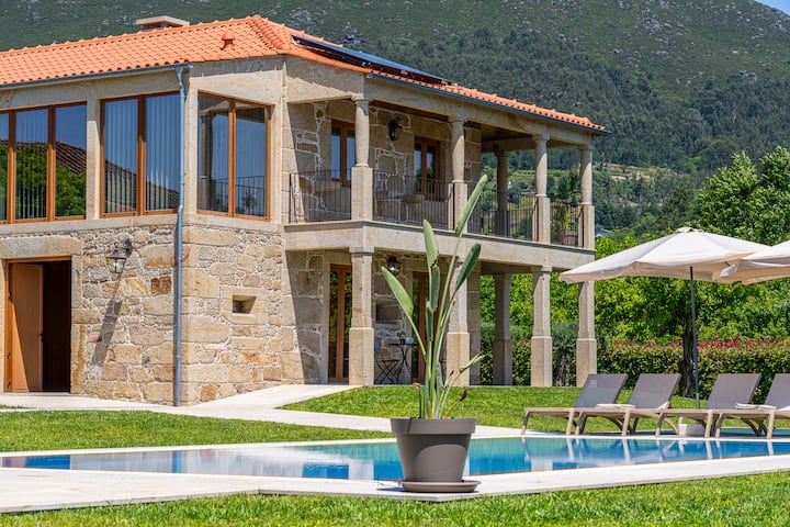 Casa Com Piscina E Jardim Em Ponte De Lima - Ponte de Lima