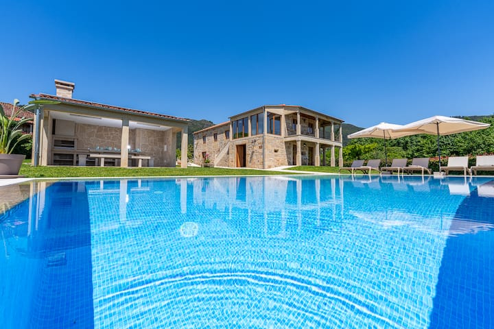 Vila Pitoresca C/ Piscina Privada E Jardim - Ponte de Lima