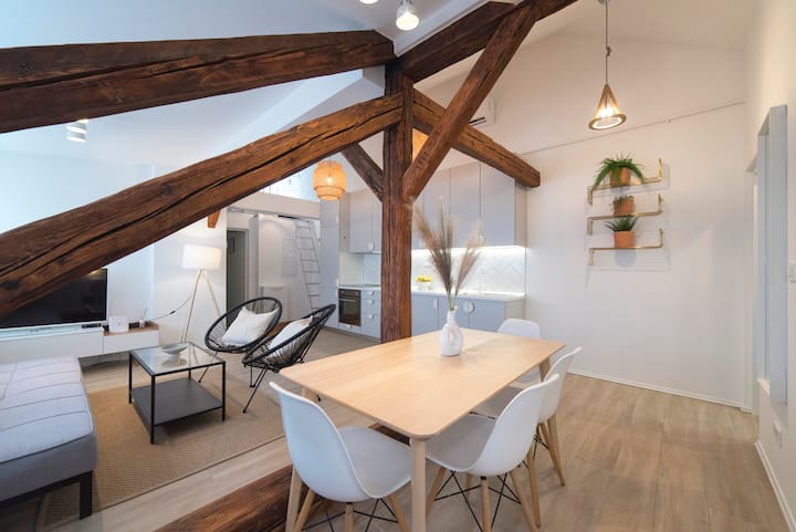 Legerro P2 Apartment With Parking - Zagreb