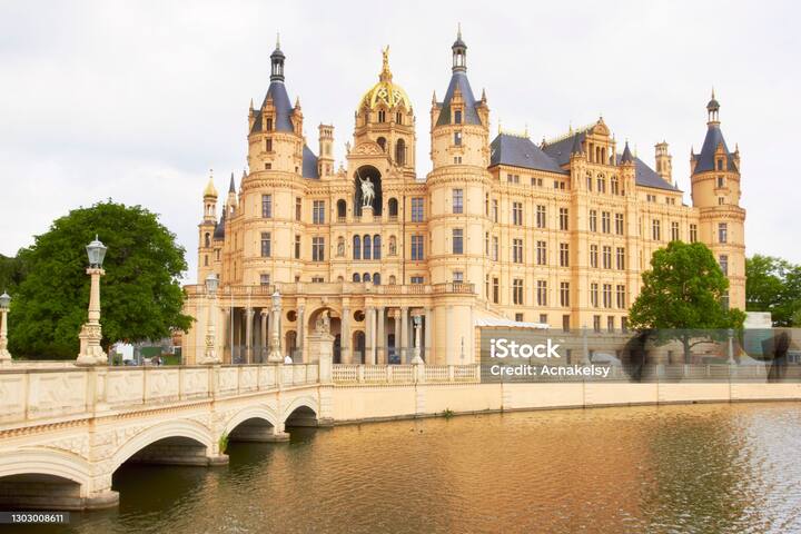Familienappartement Zentrumsnah - Schwerin