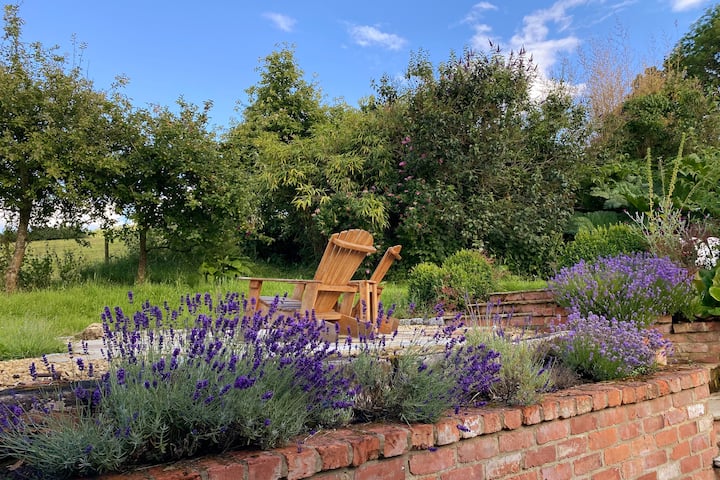 The Nest - Cotswolds