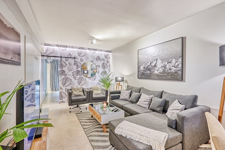 Luxury Apartment W/ Private Patio Chic Area - Buenos Aires