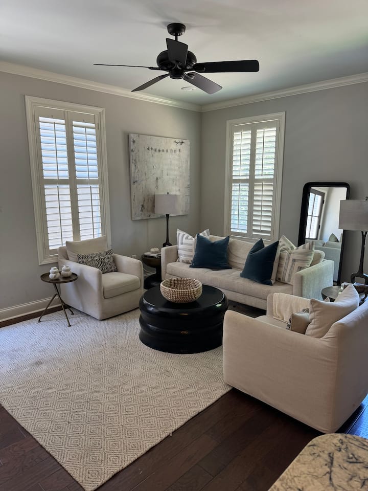 Terrific 4-bedroom Townhouse - Oxford, MS