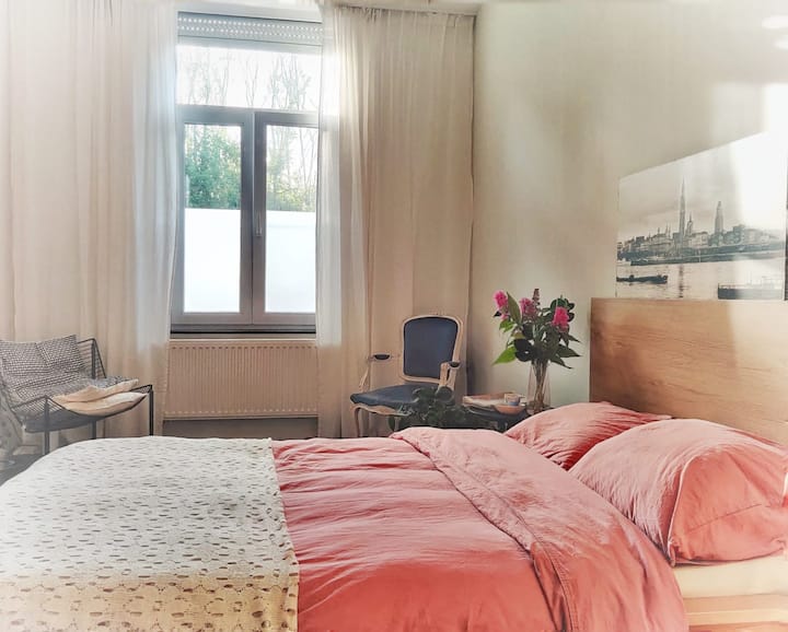 Room For 2 @ Tomorrowland - Boom