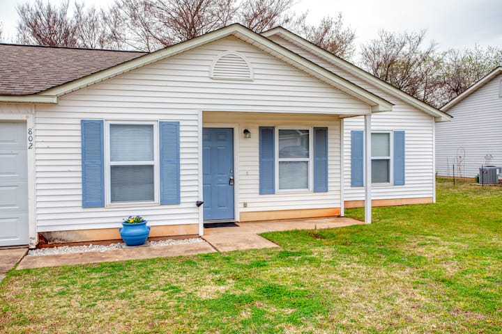 Welcome To Your Vacation Home - Fort Smith, AR