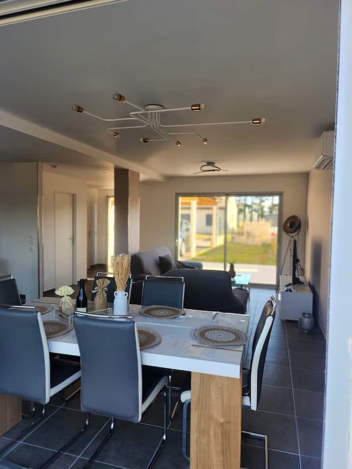 Maison Cosy, Jardins Et Détente. - Montélimar