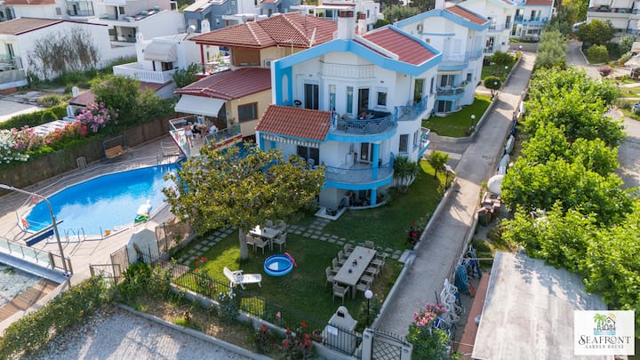 Seafrontgardenhouse (Villa) - Кавала