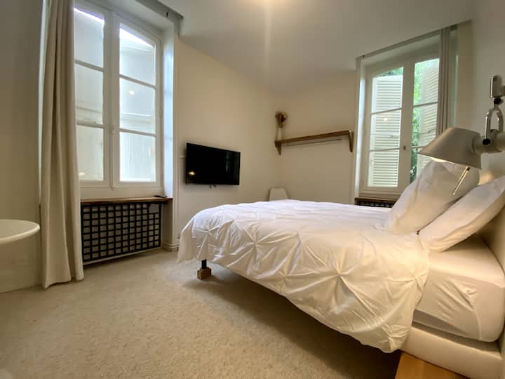2.1 Villa Chadourne - Chambre Type Hôtel #Dieu - Brive-la-Gaillarde