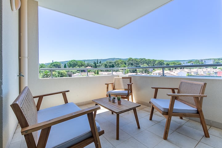 Appart Modern In La Ciotat: Terrasse/ 5min Plage - La Ciotat
