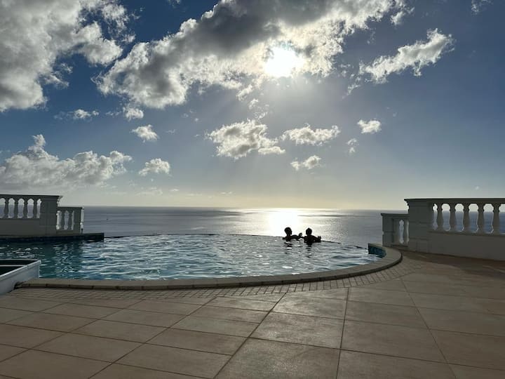 Eldorado Guesthouse #5 Castle Comfort - Roseau