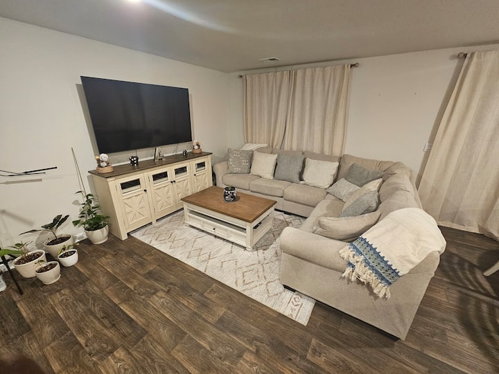 10 Mins From Clemson L Bedroom In Clean Townhome - Lake Hartwell