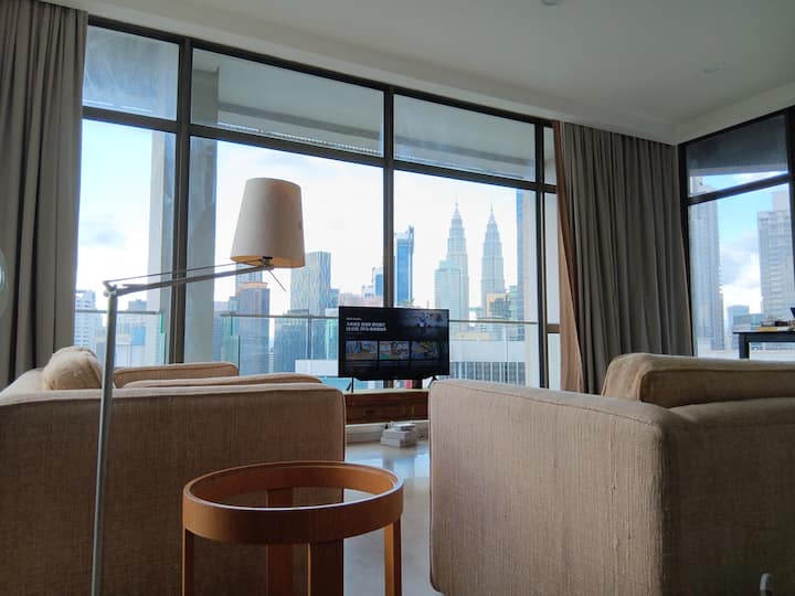 Bukit Bintang
Awsome View
Spacious & Cosy. 7 Beds - Kuala Lumpur