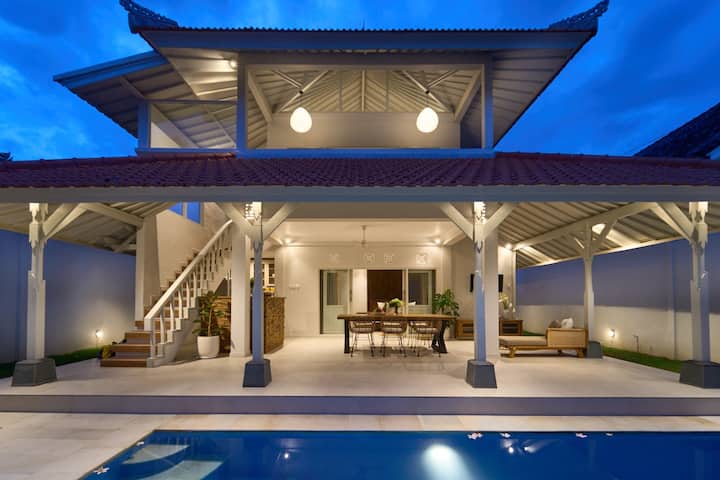 Canggu - Grande Villa 2 Chambres - Piscine Privée - Bali