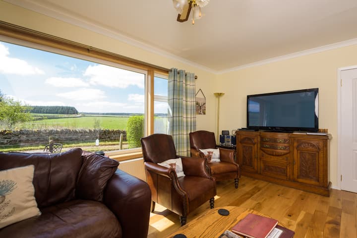 3 Bedroom Cottage On Animal Farm - Glamis Castle