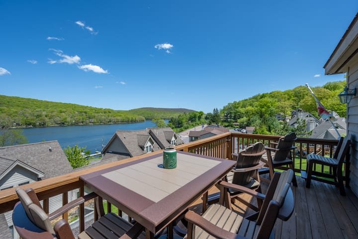 Frost & Float Getaway - Deep Creek Lake, MD