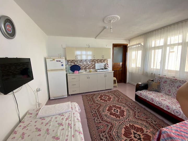 Denize Sıfır Pansiyon - Erdek