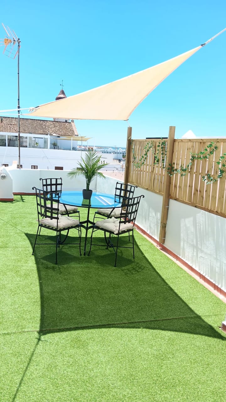 Cozy 2 Bedroom Apartment Over Downtown Ayamonte - Monte Gordo