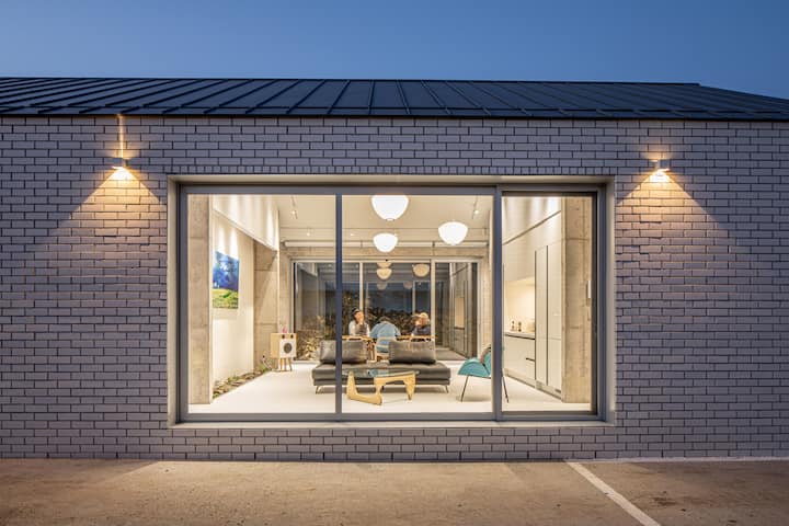 Modern Family Stay In East Jeju, Near Beach - Jeju-si