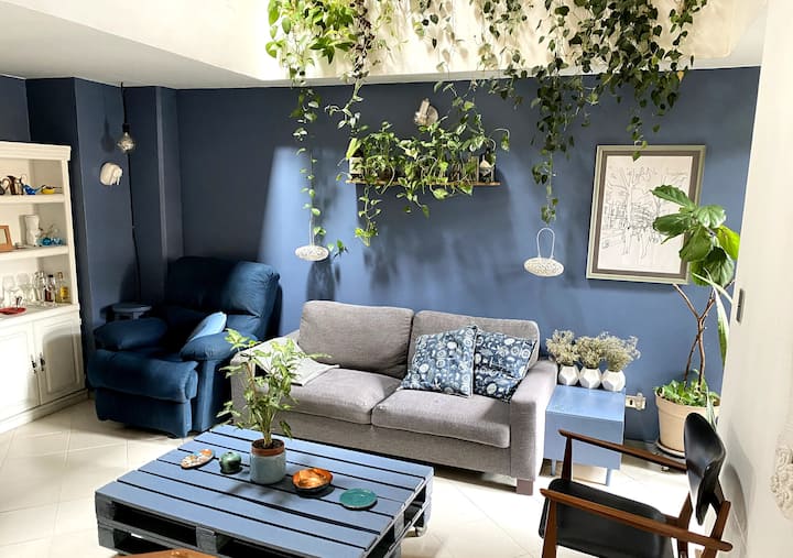 Urban Jungle • Cozy Duplex - Medellín