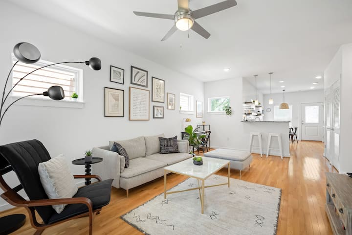 Downtown Condo, Near The James River! - Richmond, VA