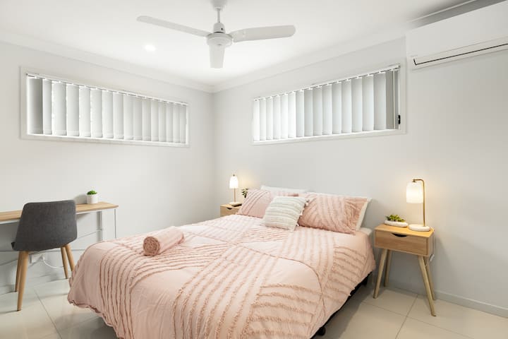 Tidy Rocklea 1br | Parking & Ac | 331af1 - Brisbane
